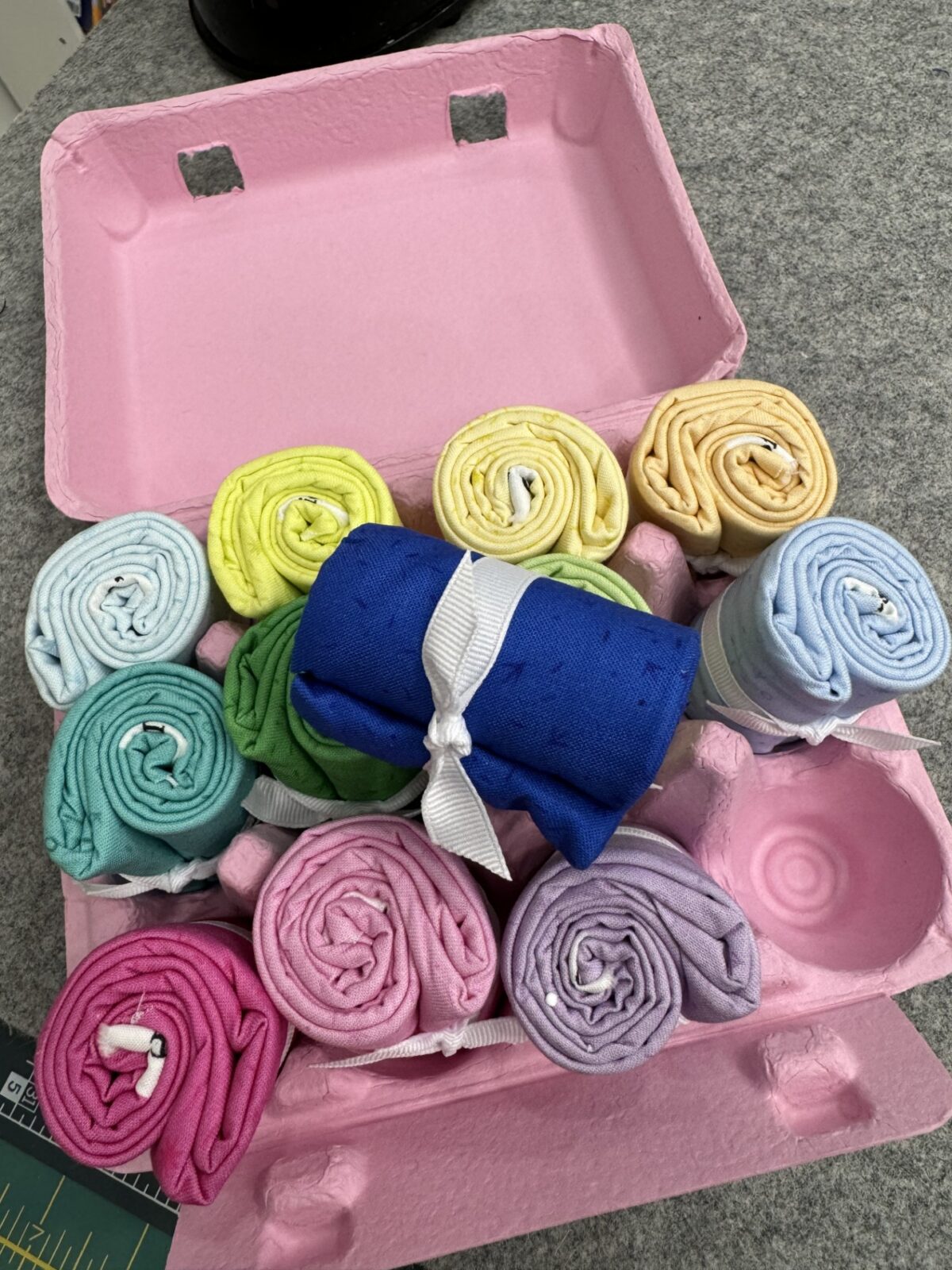 Quilt Kits ~ Pink Egg Carton Chicken Scratch FQ bundle